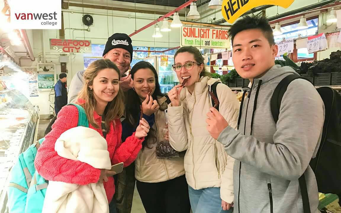 Andy-打工遊學 VanWest | 打開心房，能有一群好朋友陪你出去玩耍是一件很快樂的事情 - Hello Study 楓禾留遊學