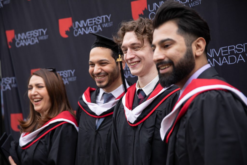 UCW University of Canada West 加西大學 - Hello Study 楓禾留遊學