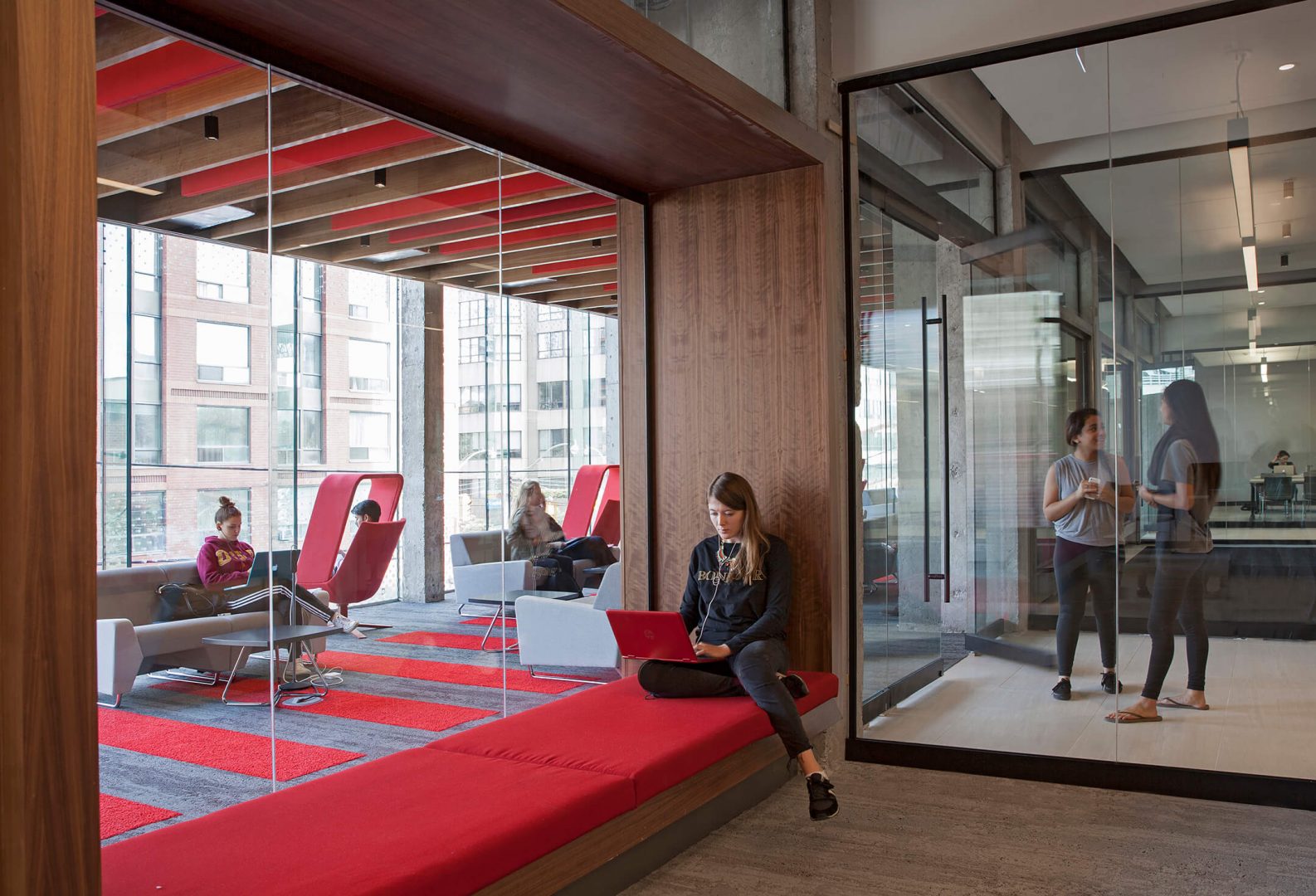 2025-2026年度住宿費用 Hello Study多倫多學生公寓、多倫多寄宿家庭 - Hello Study 楓禾留遊學