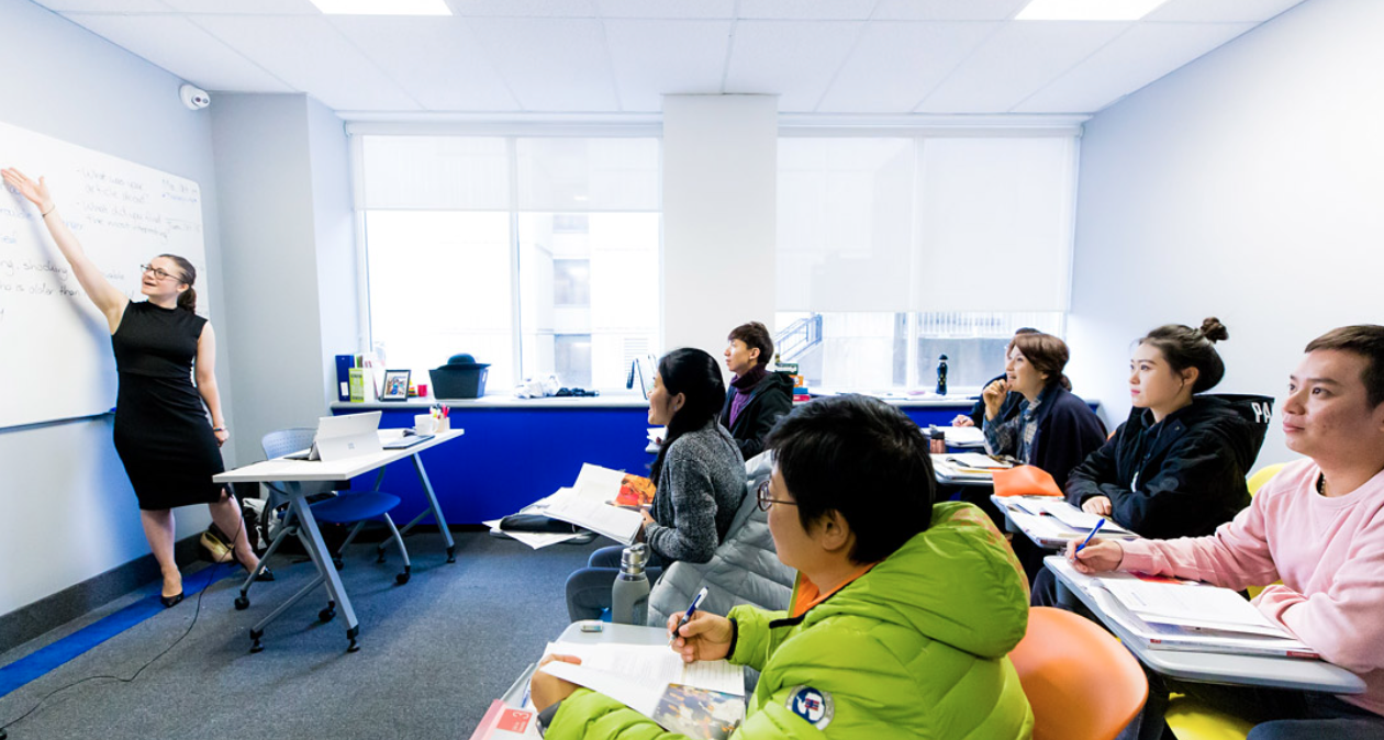 HLS 翰森 Hanson Language School 多倫多語言學校 - Hello Study 楓禾留遊學