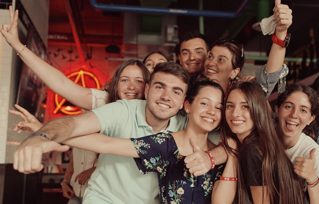 2024 ILAC 多倫多/溫哥華 秋令營 秋季方案 15-18歲 - Hello Study 楓禾留遊學